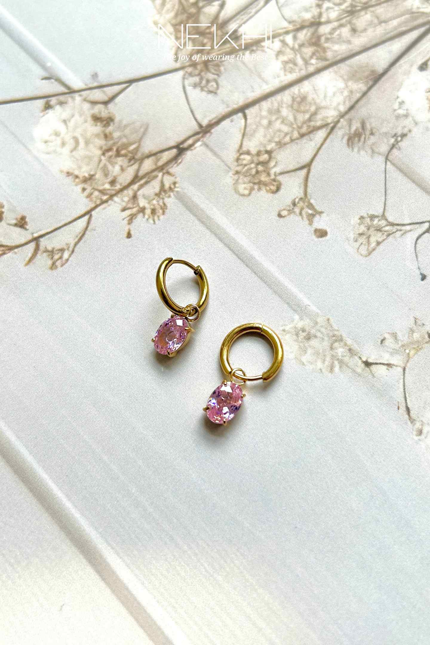 Mini Oval Danglers – Nekhi India